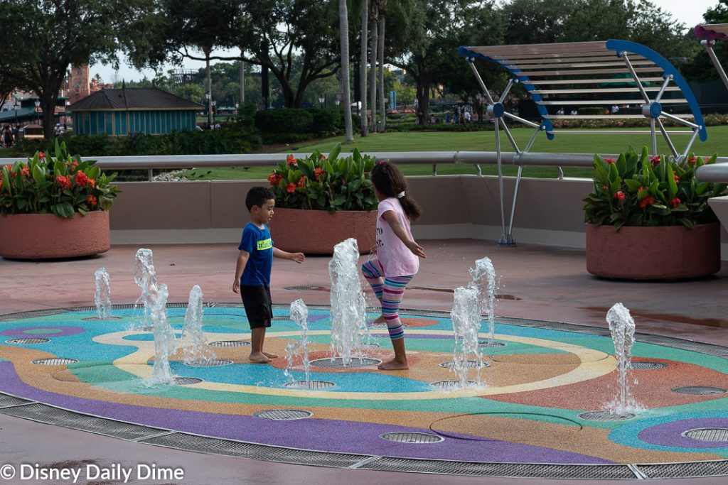 9 Top Tips to Stay Cool at Disney World | Disney Daily Dime