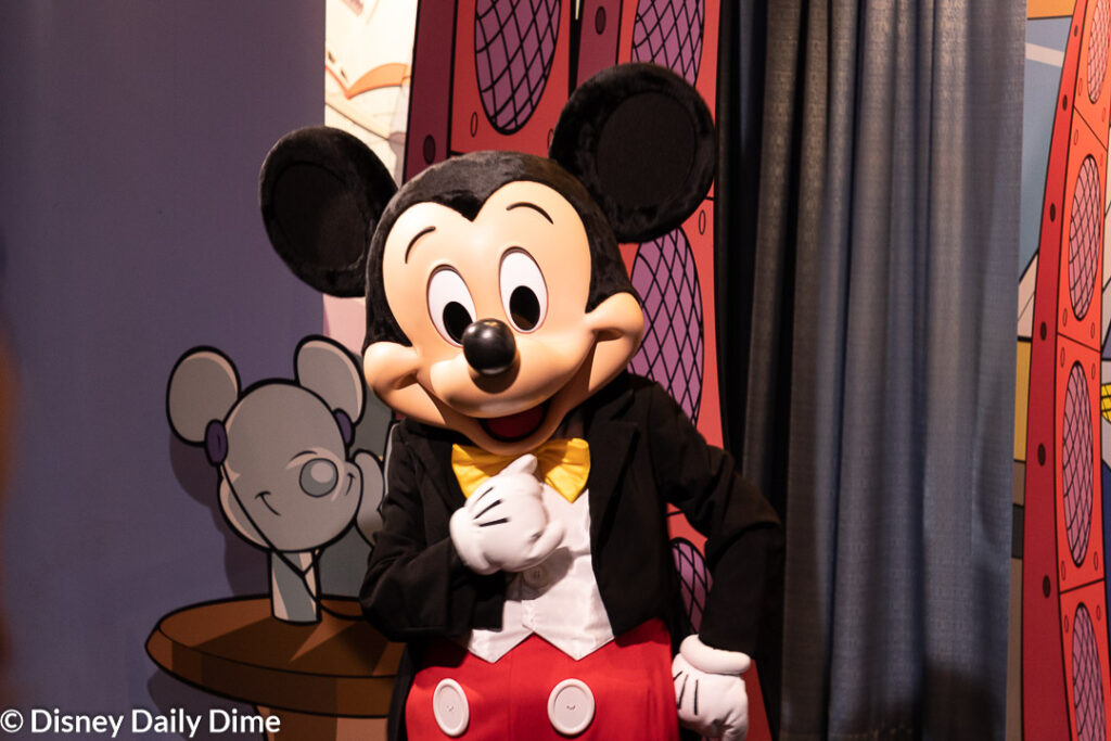 Complete Guide to Epcot Characters | Disney Daily Dime