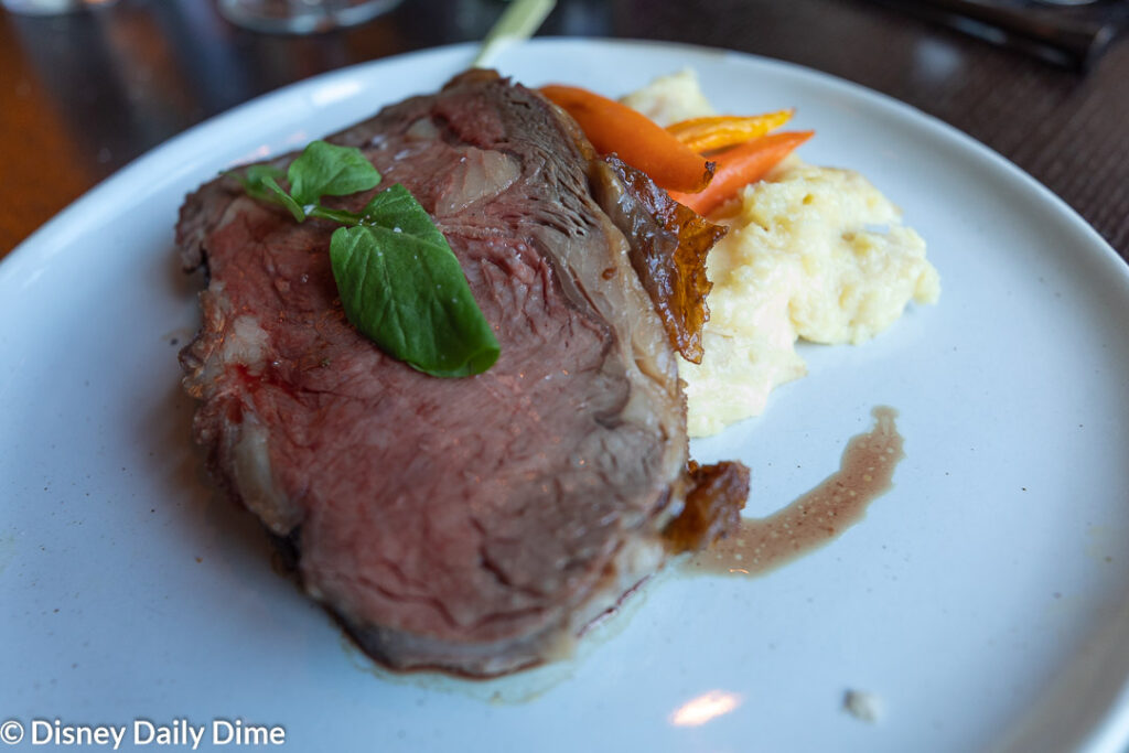 Storybook Dining at Artist Point Review | Disney Daily Dime