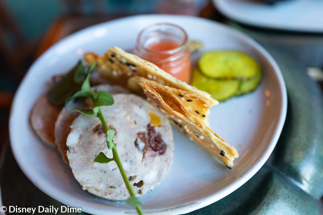 Storybook Dining at Artist Point Review | Disney Daily Dime