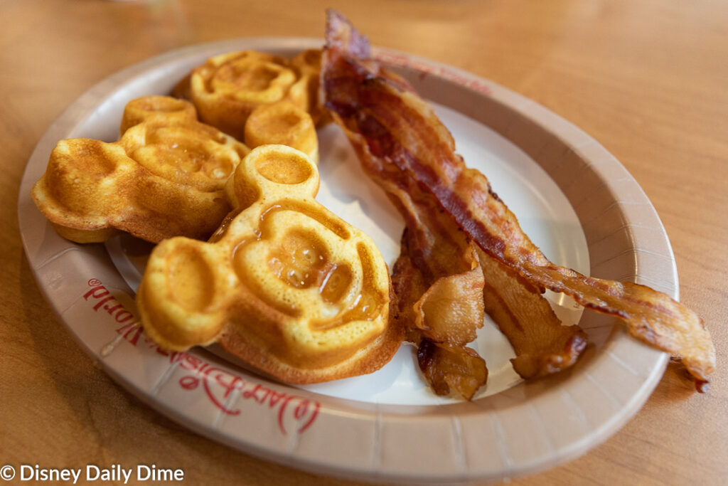 Everything Pop Review | Disney Daily Dime