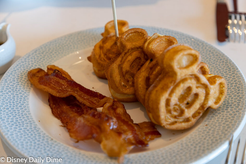 Primo Piatto Review | Disney Daily Dime