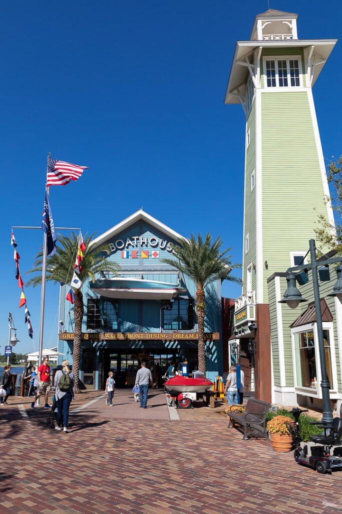 Signature Dining Restaurants at Disney World | Disney Daily Dime