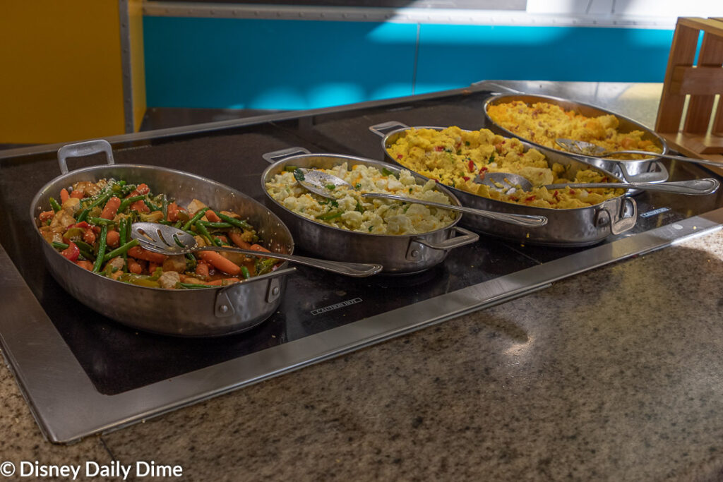 Chef Mickey’s Character Breakfast Review | Disney Daily Dime